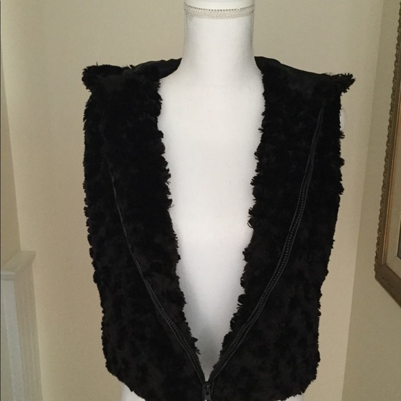 Cejon | Jackets & Coats | Cejon Black Faux Fur Hooded Vest Size Small ...